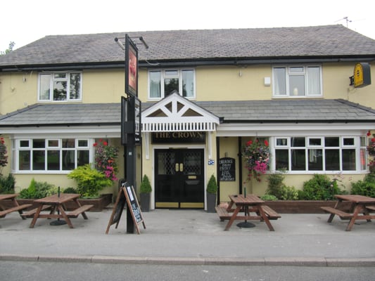 THE CROWN INN - Updated September 2025 - 96 Stockport Road EAst ...