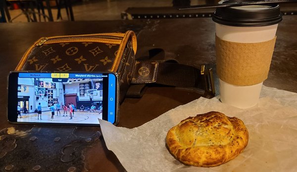 THE BUN SHOP - Updated May 2025 - 513 Photos & 628 Reviews - 239 W Read ...