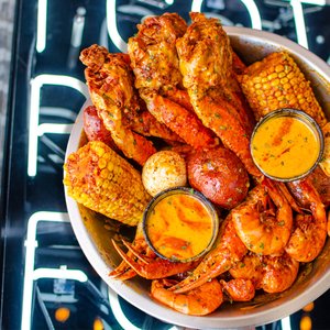 FOUNTAIN VIEW FISH MARKET - Updated May 2024 - 235 Photos & 332 Reviews ...