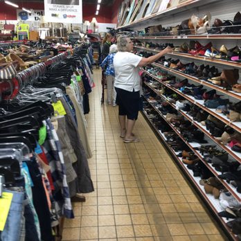 RED RACKS THRIFT STORE - Updated January 2025 - 11 Photos & 25 Reviews ...