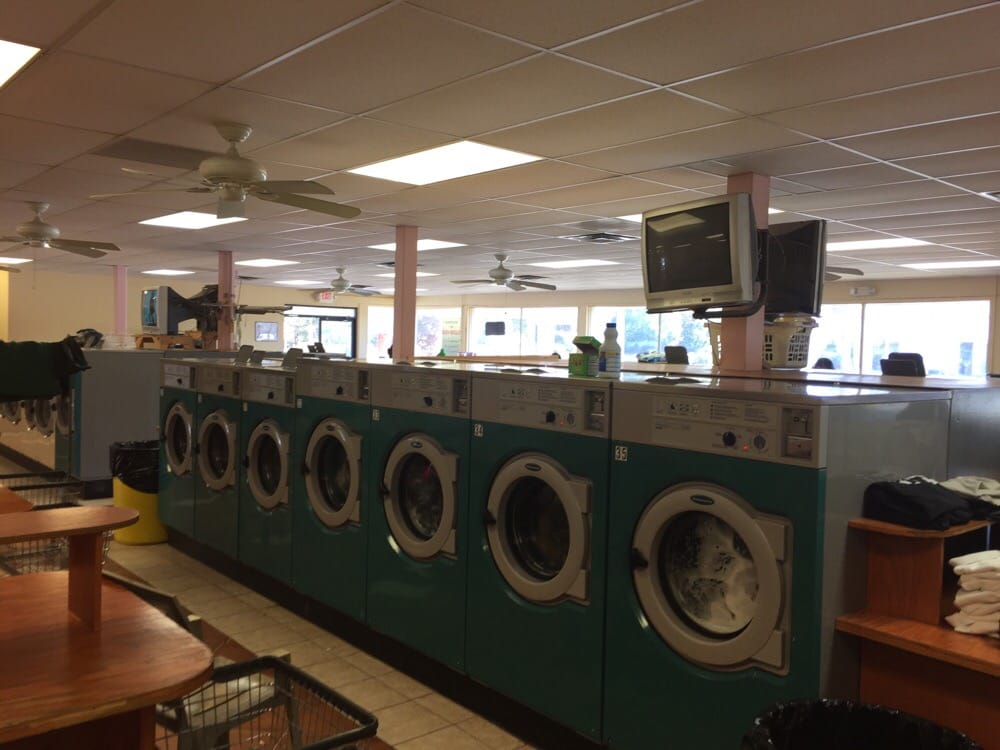 BARCLAY COIN LAUNDRY - Updated June 2026 - 424 Forest Pkwy, Forest Park ...