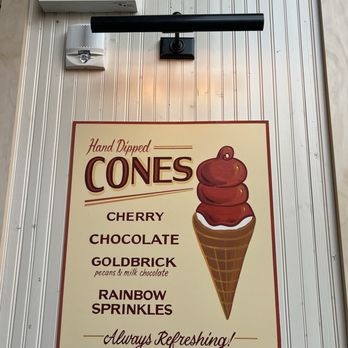 SMALL CHEVAL - Updated July 2024 - 92 Photos & 73 Reviews - 9421 W ...