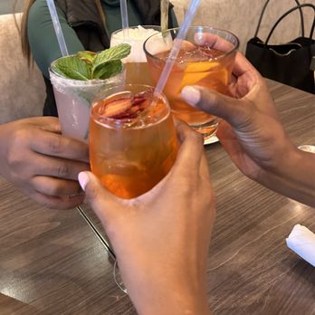 VERSA - Updated September 2025 - 449 Photos & 314 Reviews - 218 W 35th ...