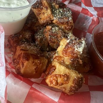 FLIPPIN’ COW - Updated December 2025 - 285 Photos & 410 Reviews - 51330 ...