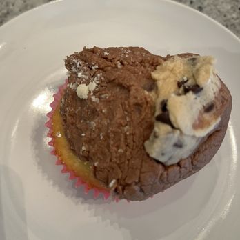 SUGAR & SLICE BAKERY ON MAIN - Updated December 2025 - 115 Photos & 65 ...