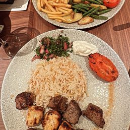 SERAY - Updated January 2026 - 206 Photos & 86 Reviews - 160 Maple Ave ...