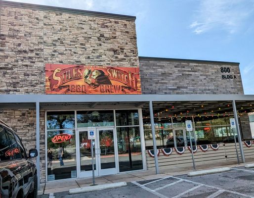 STILES SWITCH BBQ & BREW - Updated February 2025 - 2542 Photos & 2054 ...