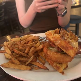 THE NAKED PIG - Updated December 2024 - 147 Photos & 61 Reviews - 922 ...