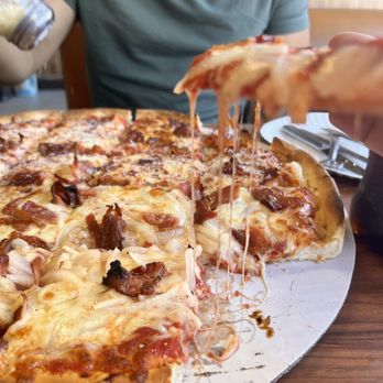 EAST SIDE PIZZA PALACE - Updated December 2025 - 10 Photos & 46 Reviews ...