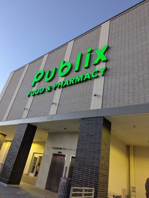 PUBLIX - Updated November 2025 - 20 Photos - 572 Hank Aaron Dr SE ...