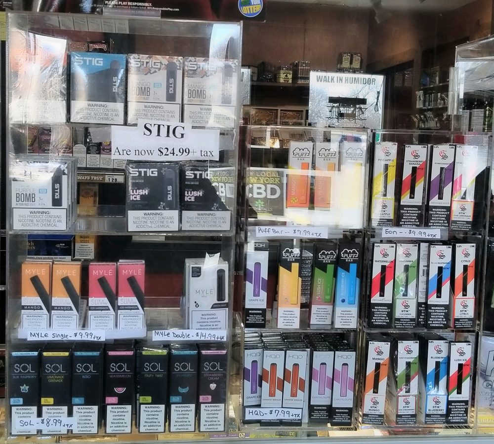 SMOKES 4 LESS - Updated October 2025 - 11 Reviews - 32 Raymond Ave ...