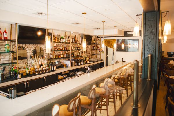 TWO25 - Updated December 2025 - 83 Photos & 39 Reviews - 225 Birch Hill ...