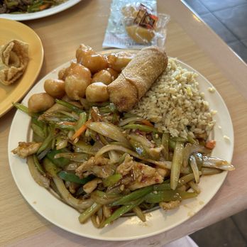 LIN CUISINE IV - Updated October 2025 - 36 Photos & 24 Reviews - 225 S ...