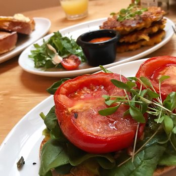 THE BACH - Updated June 2025 - 14 Photos - 31 Meadowside, Dundee ...