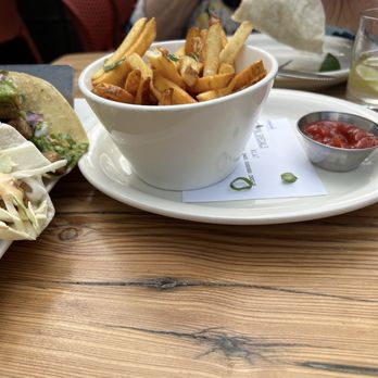 HOPMONK TAVERN - Updated July 2025 - 652 Photos & 886 Reviews - 230 ...