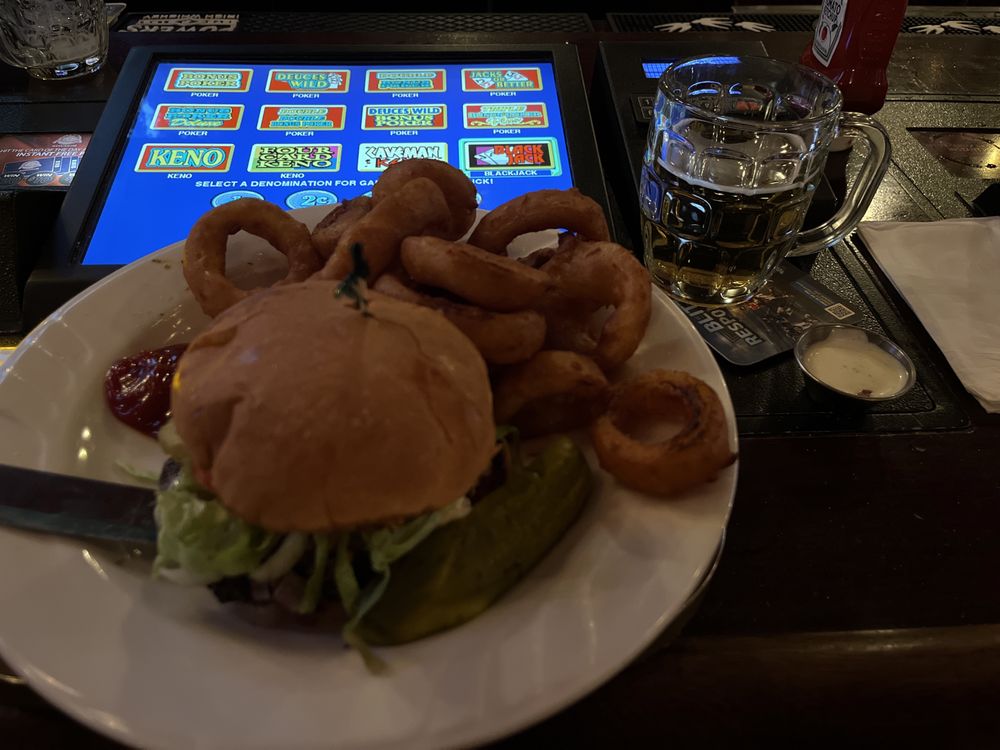 SHENANIGAN’S OLD ENGLISH PUB - Updated December 2025 - 218 Photos & 230 ...