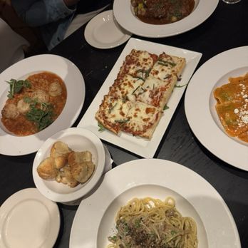 GRAVY - Updated December 2025 - 757 Photos & 832 Reviews - 135 S ...