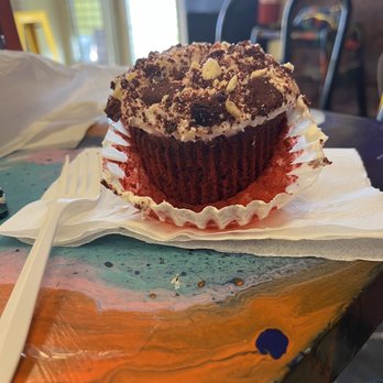 HIP HOP SWEET SHOP - Updated April 2025 - 97 Photos & 21 Reviews - 1805 ...