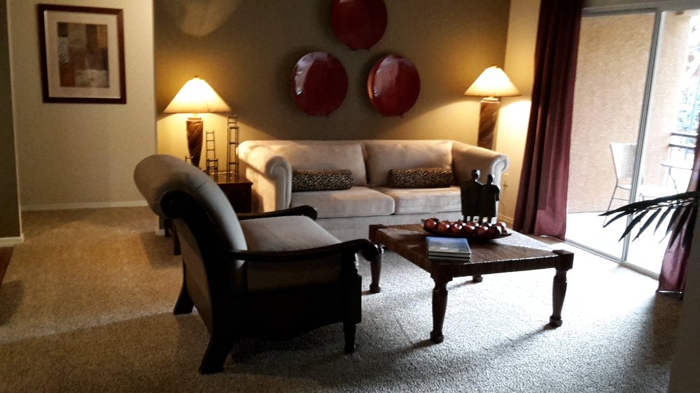 RED HAWK AT SHEELY FARMS - 19 Photos & 26 Reviews - 9330 W McDowell Rd ...