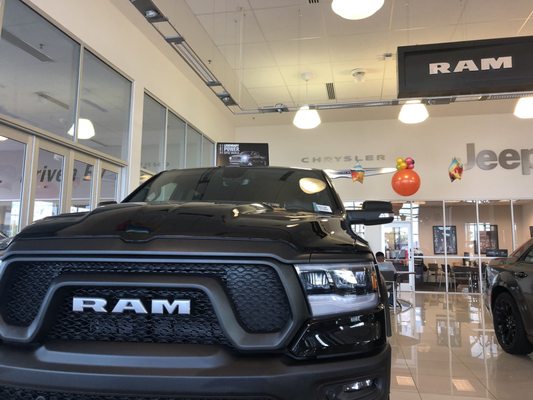 LARRY H. MILLER CHRYSLER JEEP DODGE RAM ALBUQUERQUE - Updated December ...