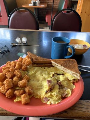 THREAD CITY DINER - Updated January 2026 - 45 Photos & 84 Real Reviews ...