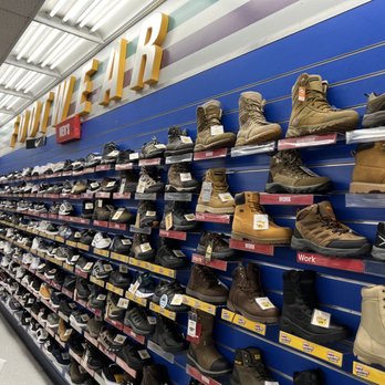 BIG 5 SPORTING GOODS - Updated January 2026 - 34 Photos & 67 Reviews ...