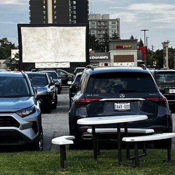 WOODSIDE SQUARE - Updated January 2026 - 134 Photos & 29 Reviews - 1571 ...