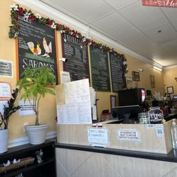 SAROM’S SOUTHERN KITCHEN - Updated October 2025 - 1166 Photos & 782 ...