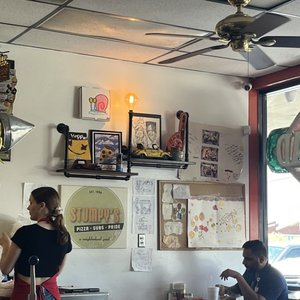 STUMPY’S PIZZA & SUBS - 193 Photos & 424 Reviews - 1331 E Northern Ave ...