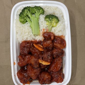 NO PORK HALAL KITCHEN - Updated October 2025 - 64 Photos & 171 Reviews ...