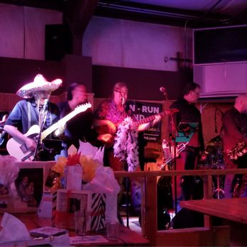 WEST WIND CLUB - Updated October 2025 - 18 Photos & 10 Reviews - 5905 ...