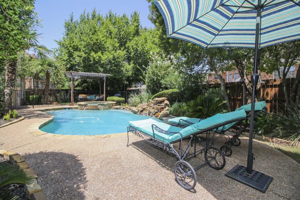 TRACY BABBITT, JP & ASSOCIATES REALTORS - Contact Agent - 1200 Summit ...