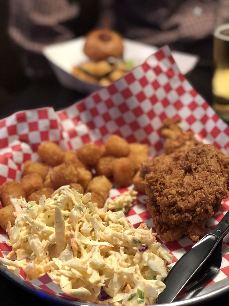 TRACKS LOUNGE - 72 Photos & 102 Reviews - 1506 S 60th St, Omaha ...