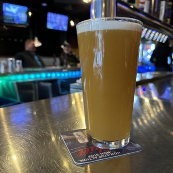 OUTTAKES BAR & GRILL - Updated October 2025 - 33 Photos & 40 Reviews ...