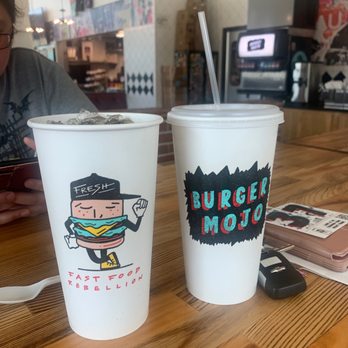BURGER MOJO - Updated August 2024 - 141 Photos & 214 Reviews - 209 ...