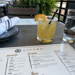 LIVERY - INDIANAPOLIS - Updated January 2026 - 2735 Photos & 1487 ...