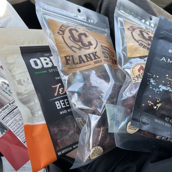 OBERTO FACTORY STORE & DELI - Updated December 2025 - 57 Photos & 37 ...