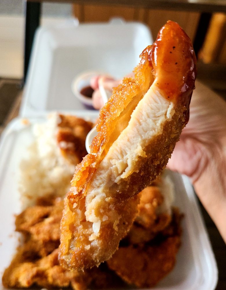 KALIHI BAR-B-Q DRIVE-INN - Updated July 2024 - 200 Photos & 133 Reviews ...