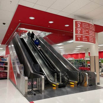 TARGET - Updated September 2024 - 384 Photos & 146 Reviews - 280 E Via ...