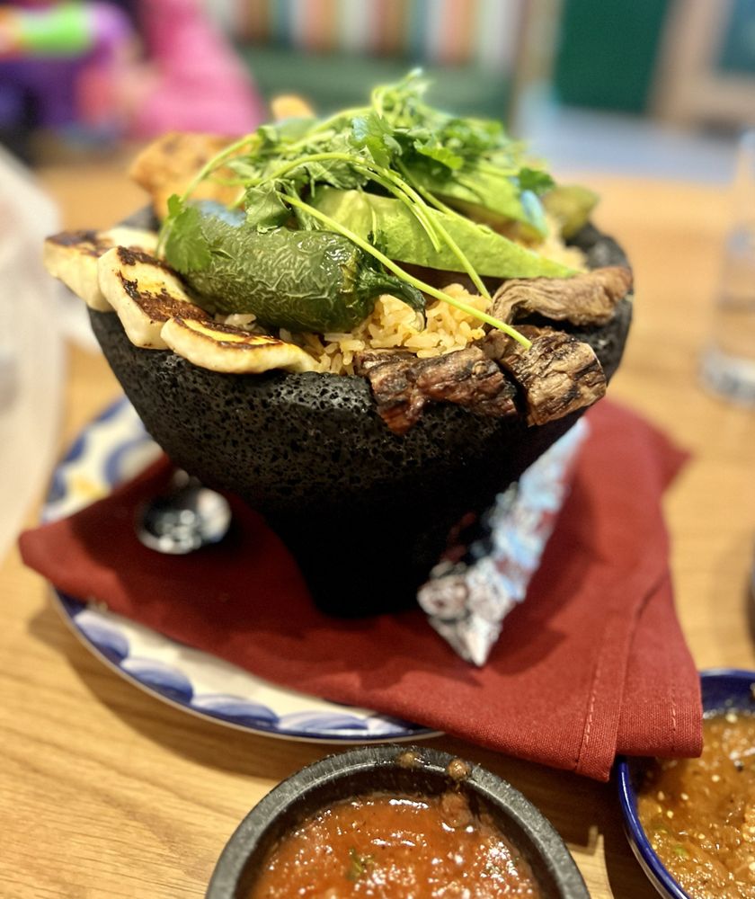 BARRIO QUEEN - Updated February 2025 - 188 Photos & 175 Reviews - 13434 ...