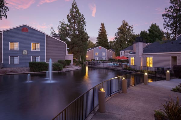 HIDDEN LAKE CONDOMINIUM RENTALS - 60 Photos & 69 Reviews - 7551 ...