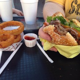 THE BIG BOPPER DRIVE-IN - 60 Photos & 137 Reviews - Burgers - 1510 ...