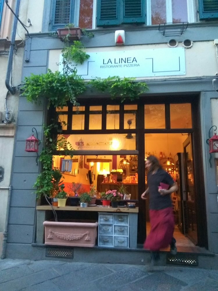 LA LINEA - Updated November 2024 - Via Vittorio Emanuele II 28, Lucca ...