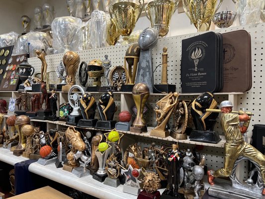 HOUSE OF TROPHIES & AWARDS - Updated January 2026 - 69 Photos & 79 ...