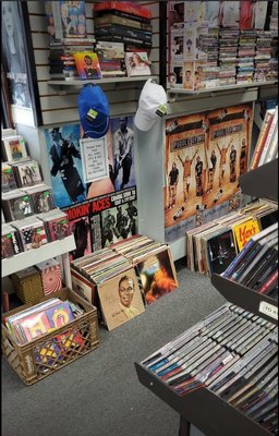 COMPACT DISC SHOPPE - Updated September 2025 - 14 Reviews - 2601 Avenue ...
