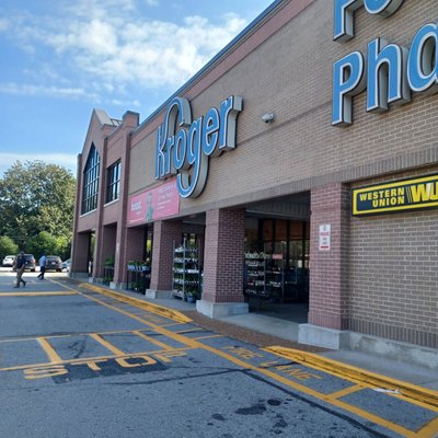 KROGER - Updated January 2026 - 33 Photos & 36 Reviews - 143 Mcgavock ...