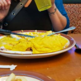 CAPITOL DINER - Updated July 2025 - 225 Photos & 397 Reviews - 800 ...