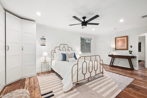 THE DESIGN COLLECTIVE - Updated September 2024 - 13 Photos - 9705 ...