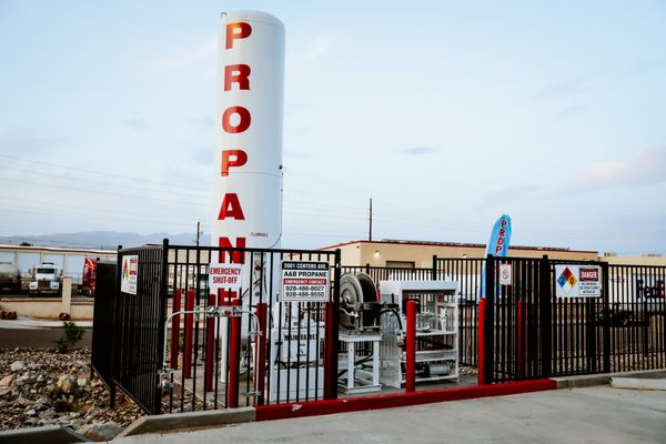A & B PROPANE - Updated June 2025 - 14 Photos & 23 Reviews - 2001 ...