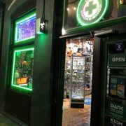 KUSH HOOKAH LOUNGE - 67 Photos & 82 Reviews - Hookah Bars - 23 S Court ...